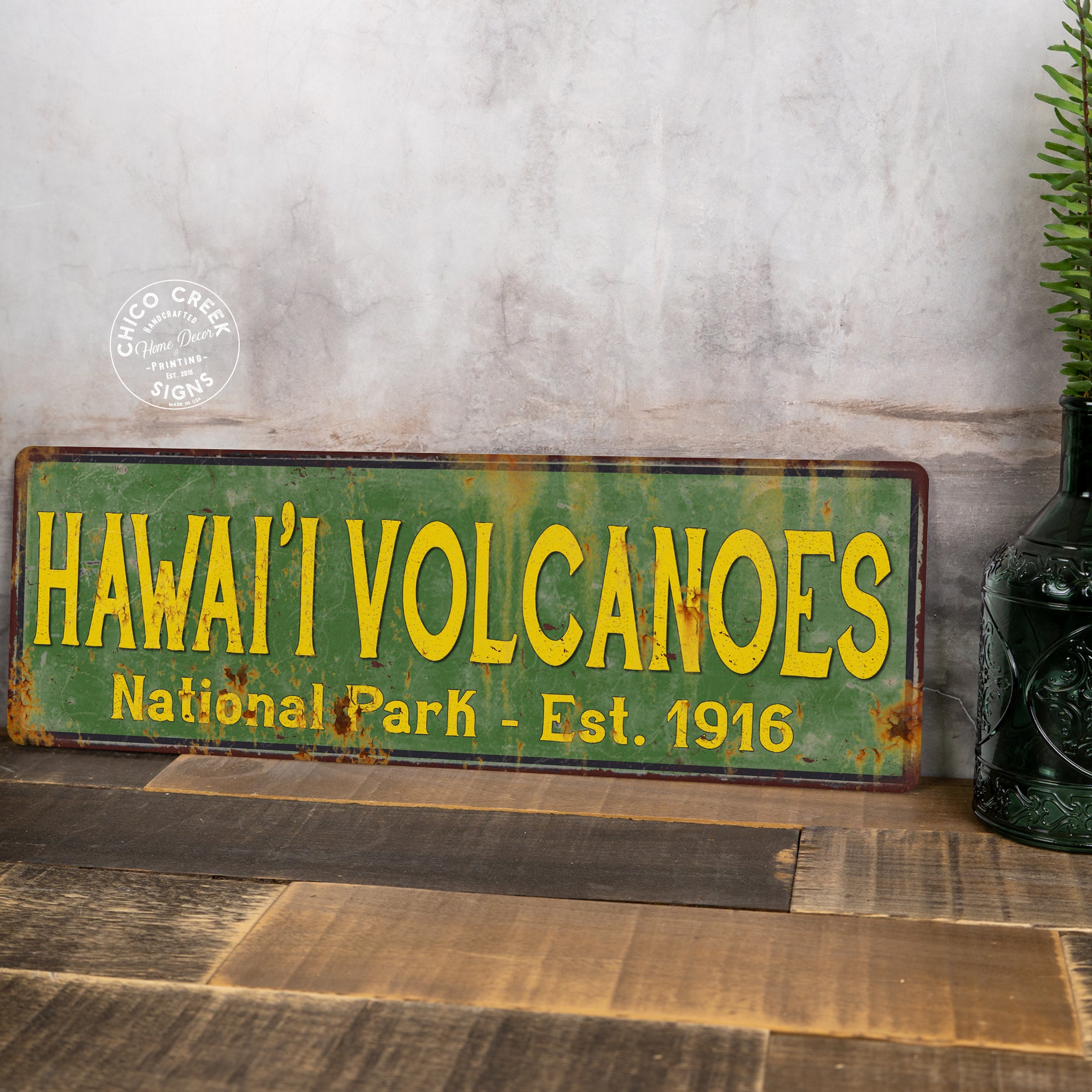 Hawai'l Volcanoes National Park Rustic Metal Sign Cabin Decor — Chico ...